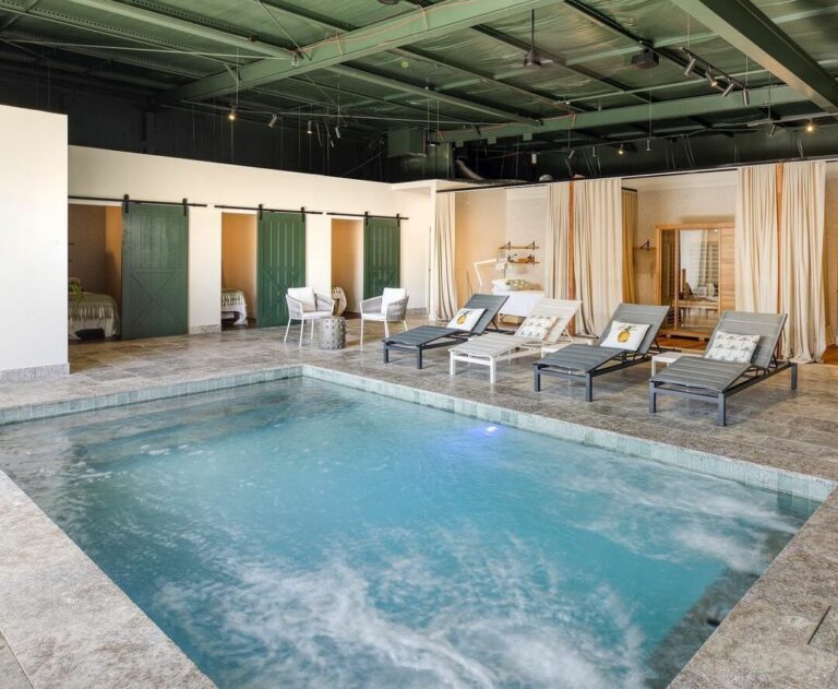 The 3 Most Heavenly Bathhouses on the Gold Coast