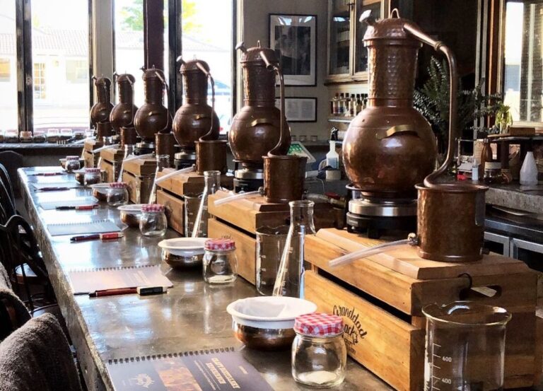 5 Best Gin-Making Classes near Brisbane - Kiff & Culture